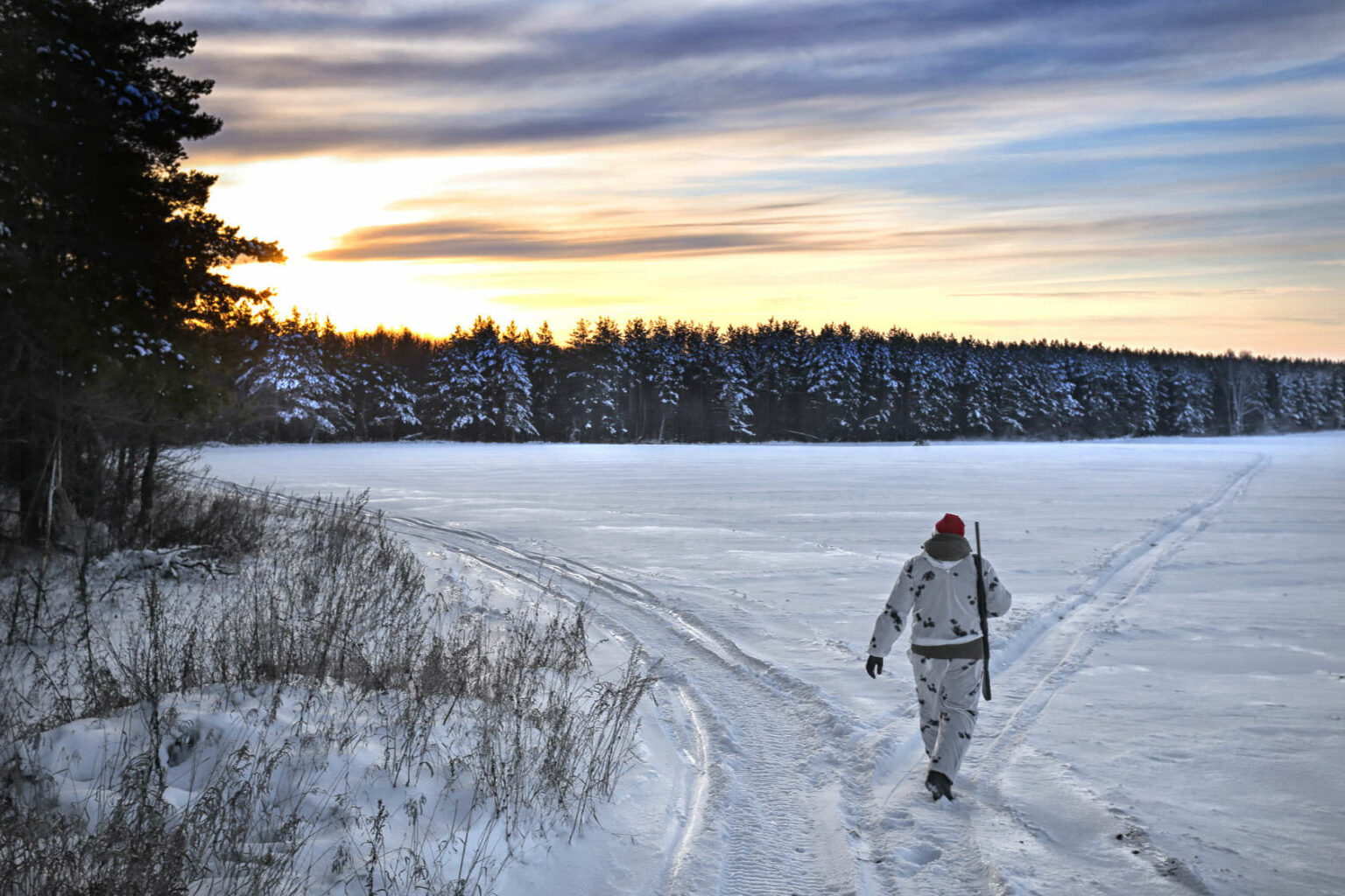 Hunting In The Snow - The Key To A Successful Winter Hunt - The Hunting ...